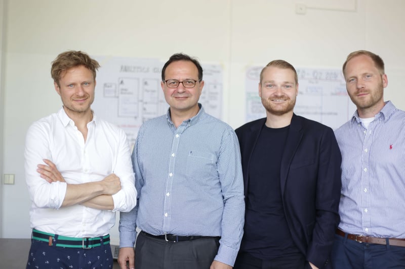 Die Mission: Die Themen Bonität und Finanzen entstauben